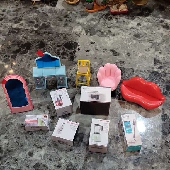Zuru | Toys | Zuru Mini Brands Home Set | Poshmark